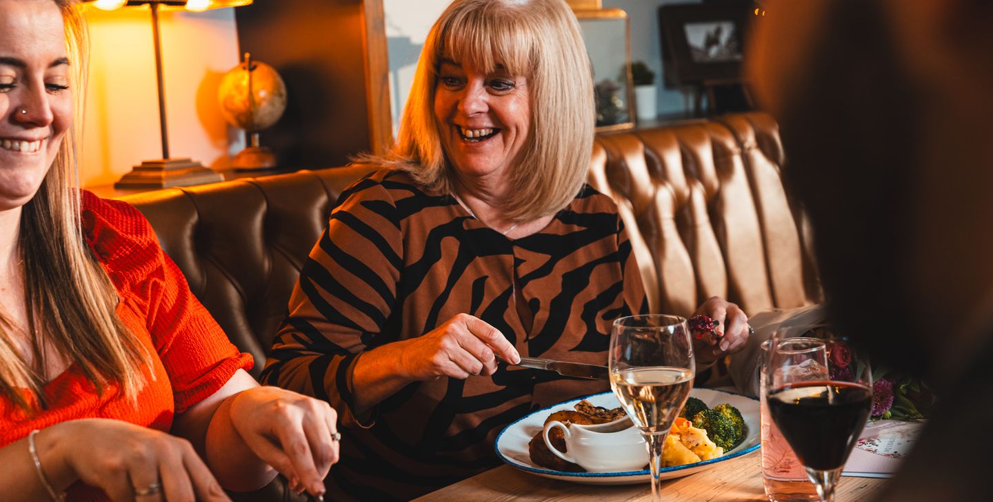 The White Hart in Newmarket - Pub & Restaurant